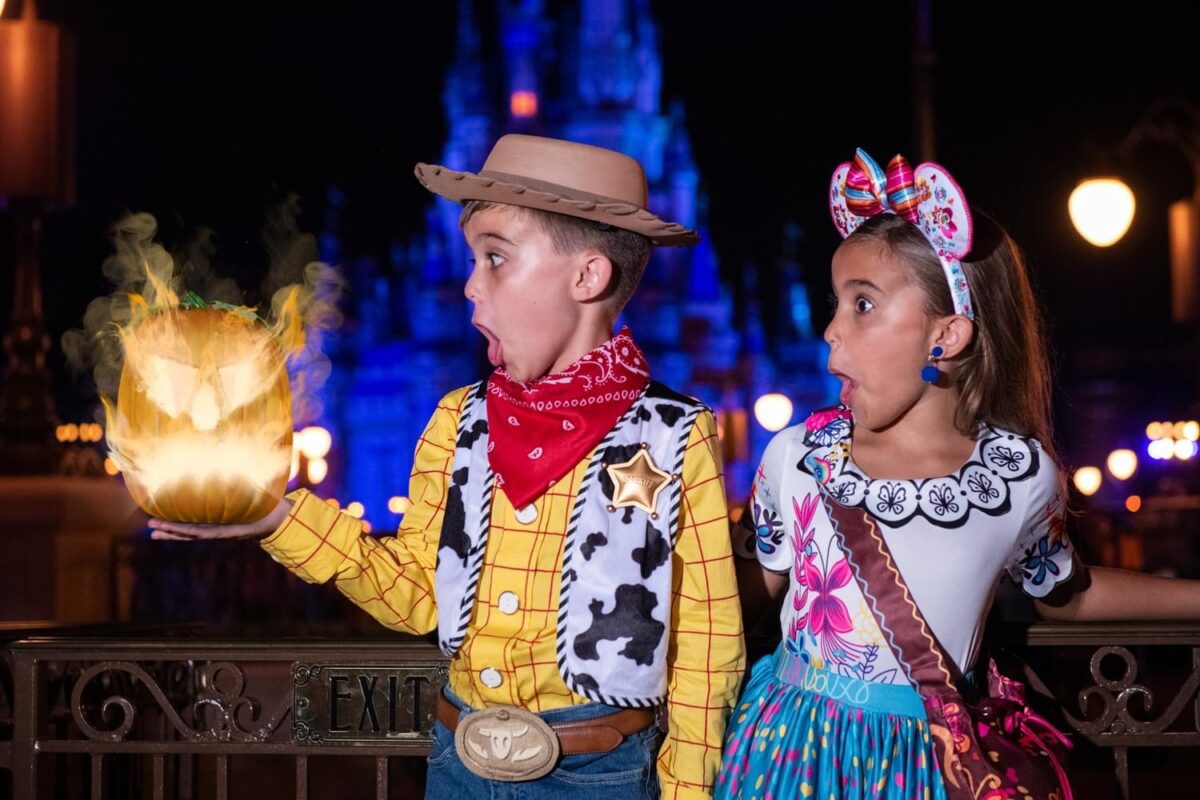 Where To Find The Magic Shots At Mickey's Not-So-Scary Halloween Party ...