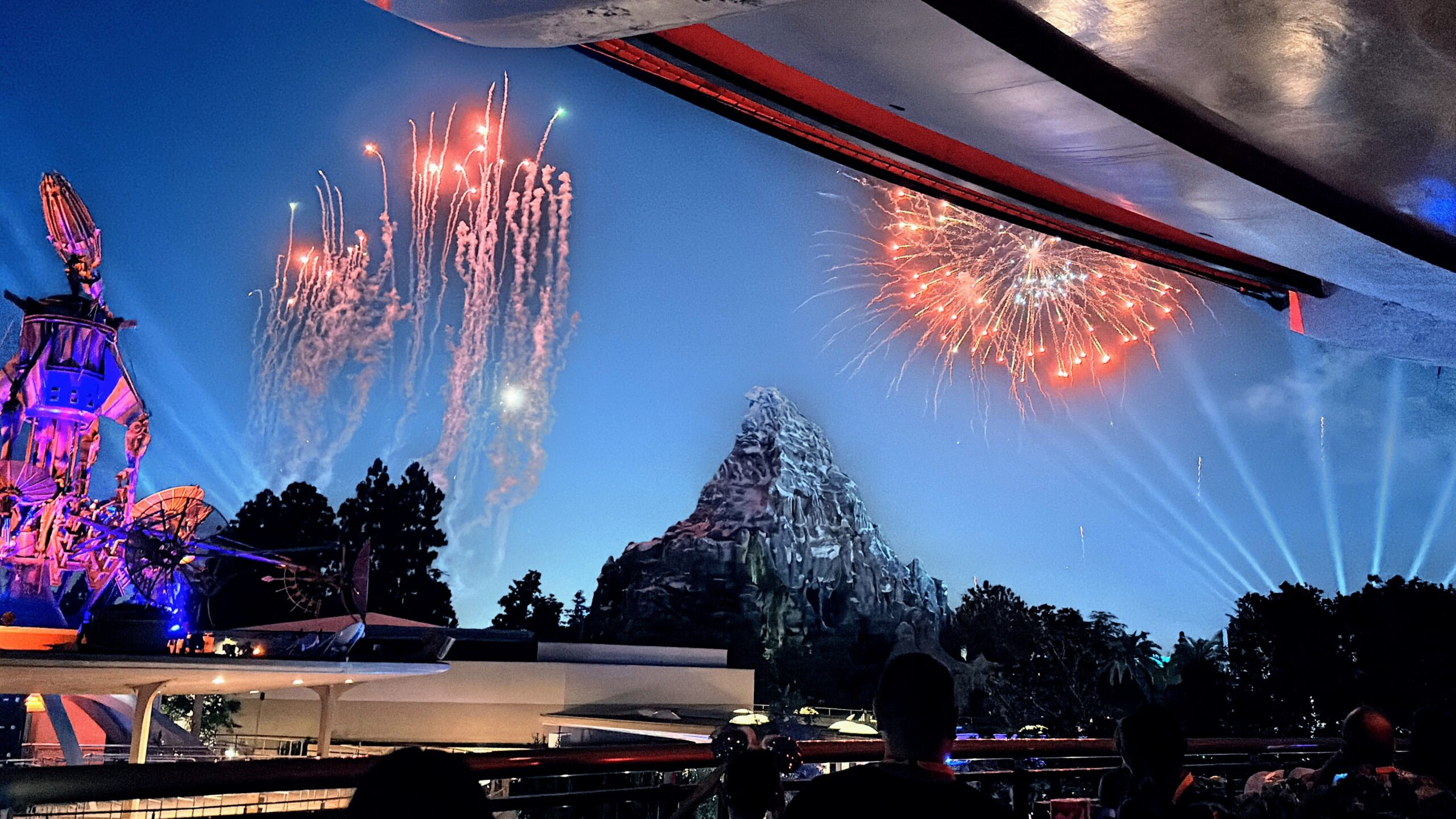 Is The Tomorrowland Skyline Terrace Fireworks Dining Package Worth It?