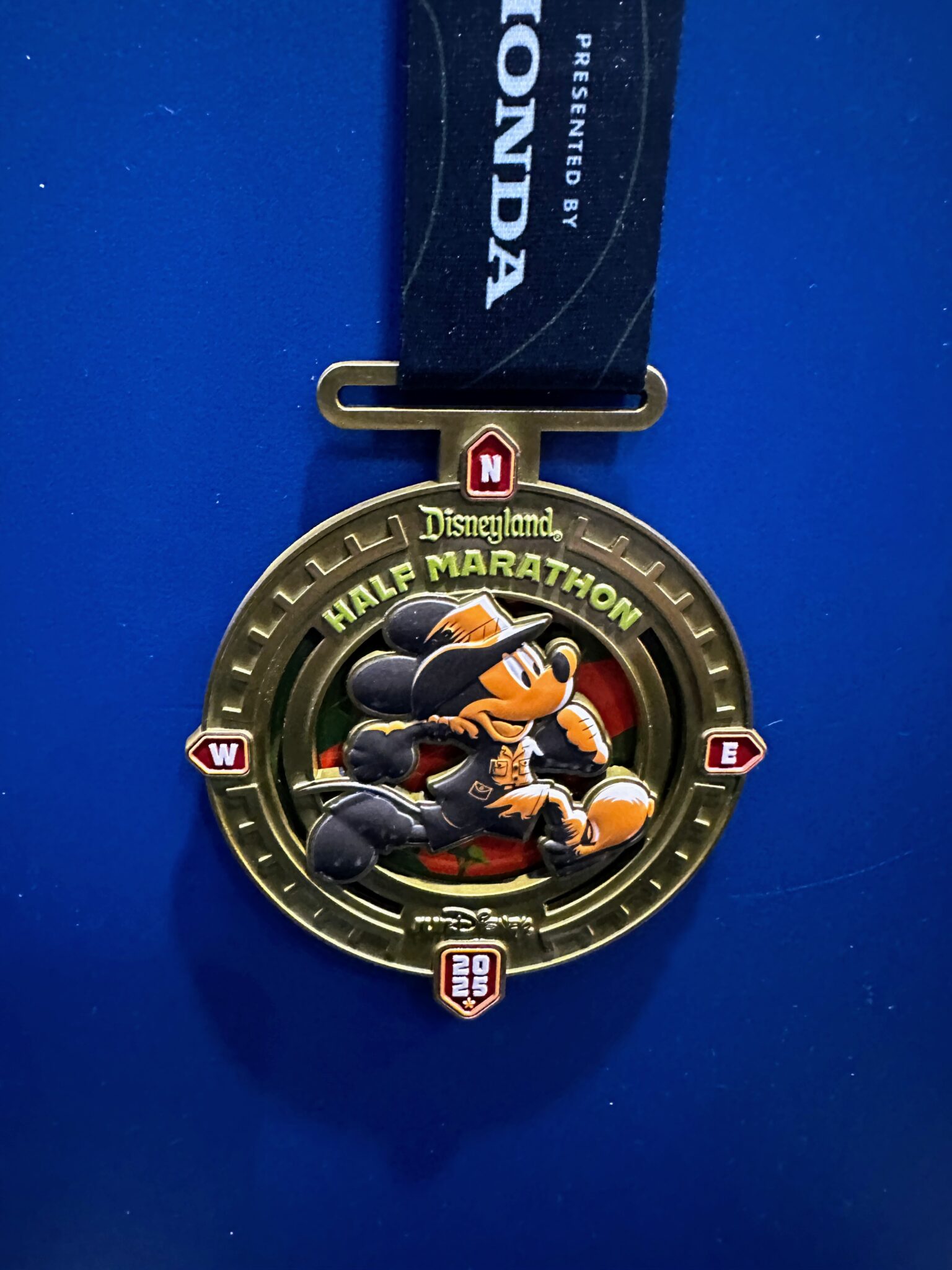 2025 Disneyland Half Marathon Course Maps, Event Guide and More!